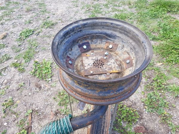 How to build a blacksmith's forge for less than $50 from scratch